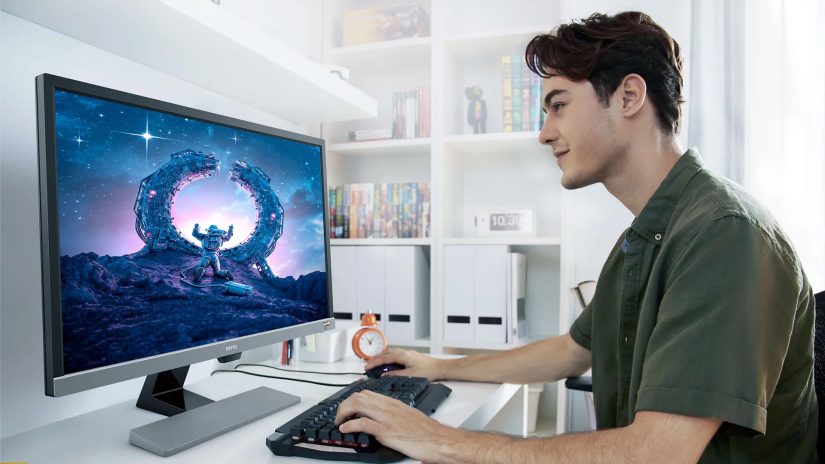 24-Inch vs 27-Inch Monitor: Which Monitor Size Is Right For You?